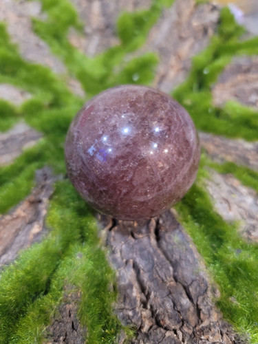 Strawberry Quartz Sphere | Rockcollage