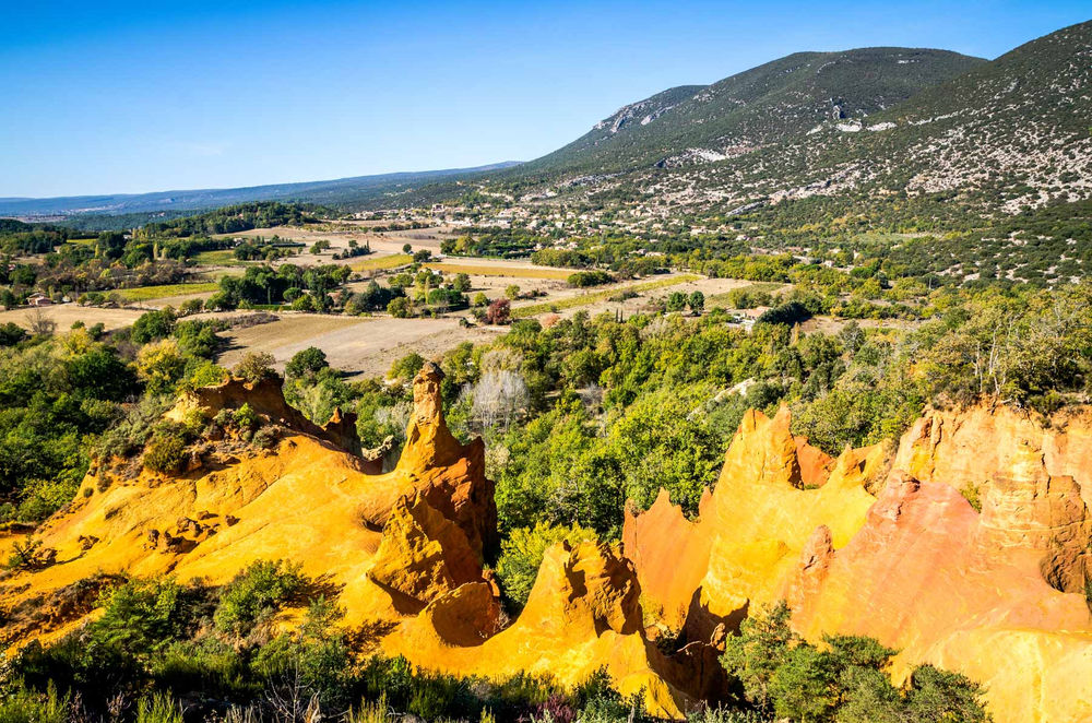 Découvrir le Colorado Provençal de Rustrel