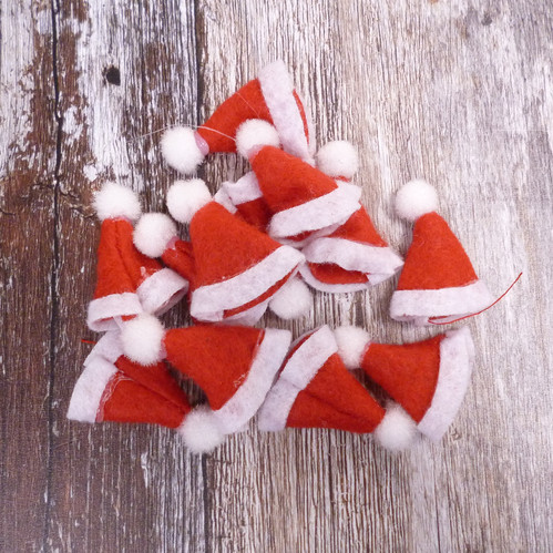 Mini Santa Hats by Rico | paper-and-string