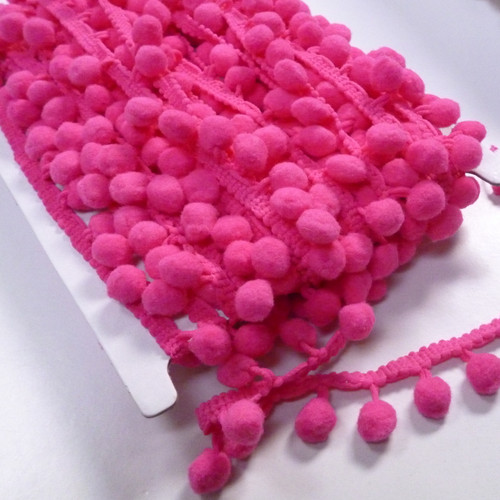 Large Pom Pom Trim :: Fuchsia | paper-and-string