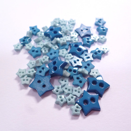 Pack of Tiny Stars :: Blue | paper-and-string