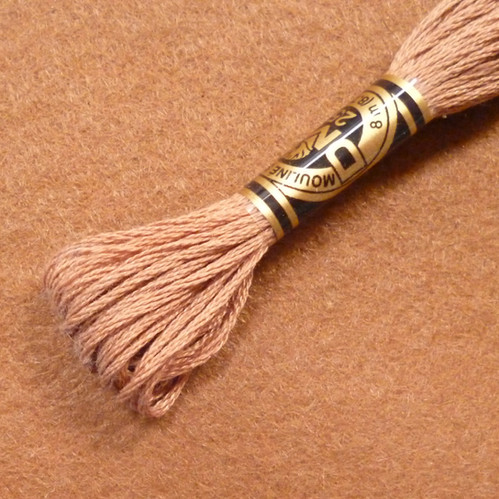 3862 Sable :: DMC Mouline Embroidery Thread :: 30% felt | paper-and-string