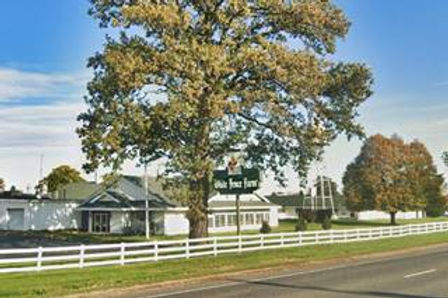White Fence Farm on Historic Route 66 in Romeoville Illinois