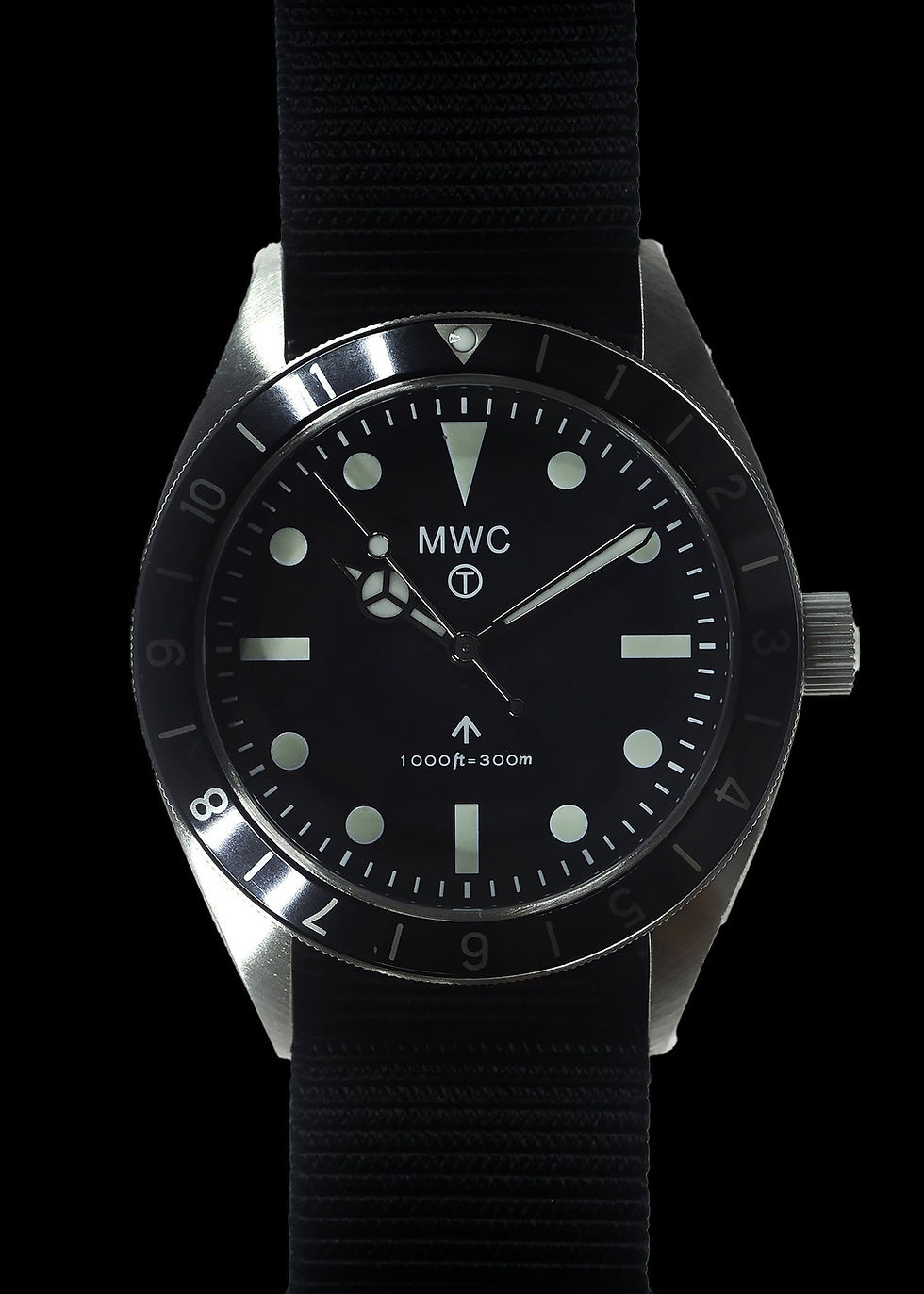 MWC Classic 1960s Pattern Divers Watch with Luminova Luminous Paint ...