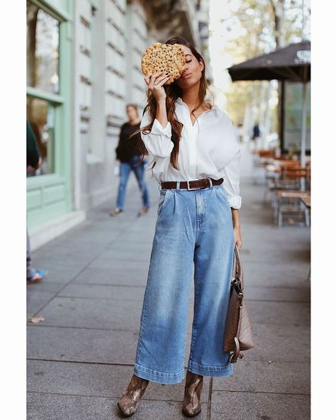 6 TYPE OF JEANS: EASY GUIDE ON NEW TRENDS AND HOW TO WEAR THEM.