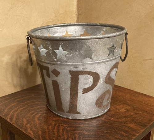 Tips Bucket | Bargain Bride Rental