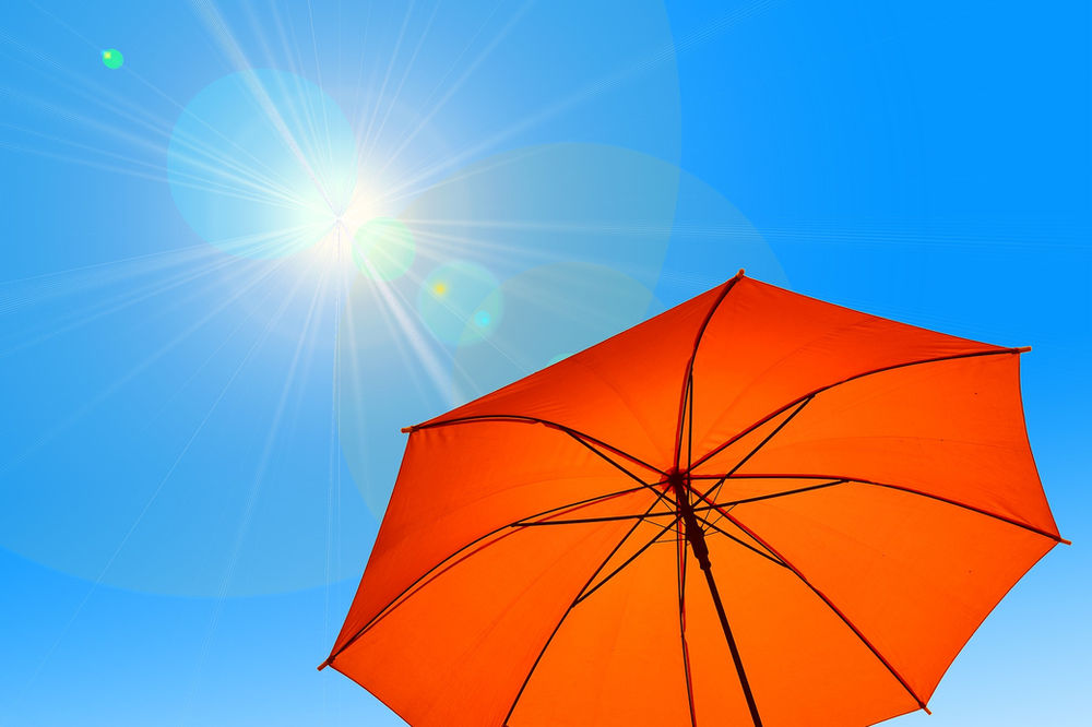 Hot Weather Tips To Prevent From Heat Stroke And Exhaustion