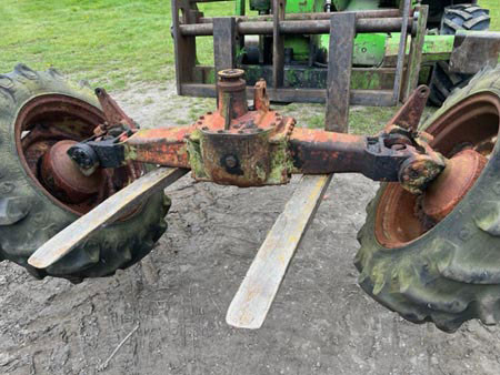 6882 David Brown 1390/1490 4wd axle made by DB for spares or complete ...