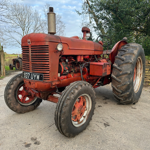 1956 International Super WD9 | Tamar Vintage