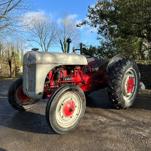 Ford Ferguson 9n Tamar Vintage