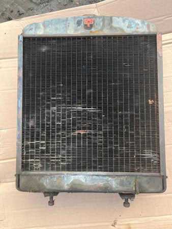 International B250 etc radiator | Pocock