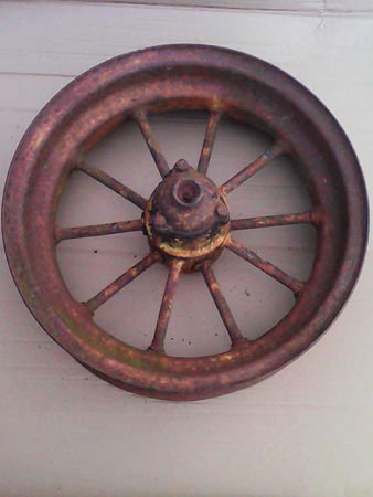 John Deere D Front Wheel | Pocock