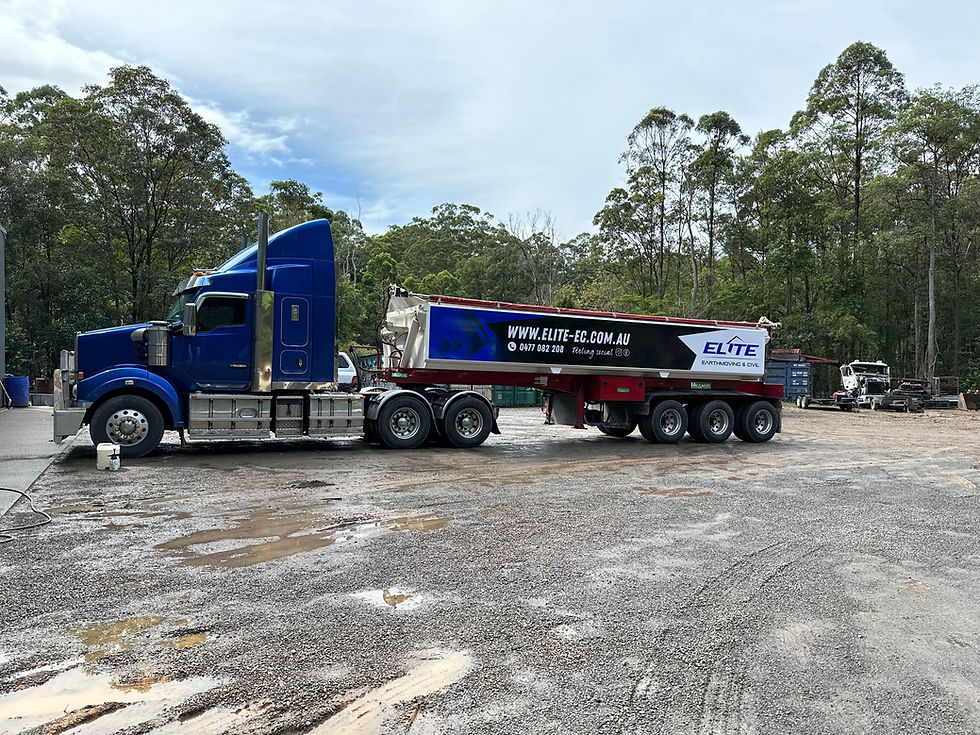 OUR FLEET | Hire Earthmoving Equipment