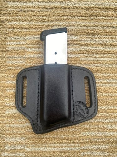 1911 Pancake Magazine Pouch | Angrydickleather