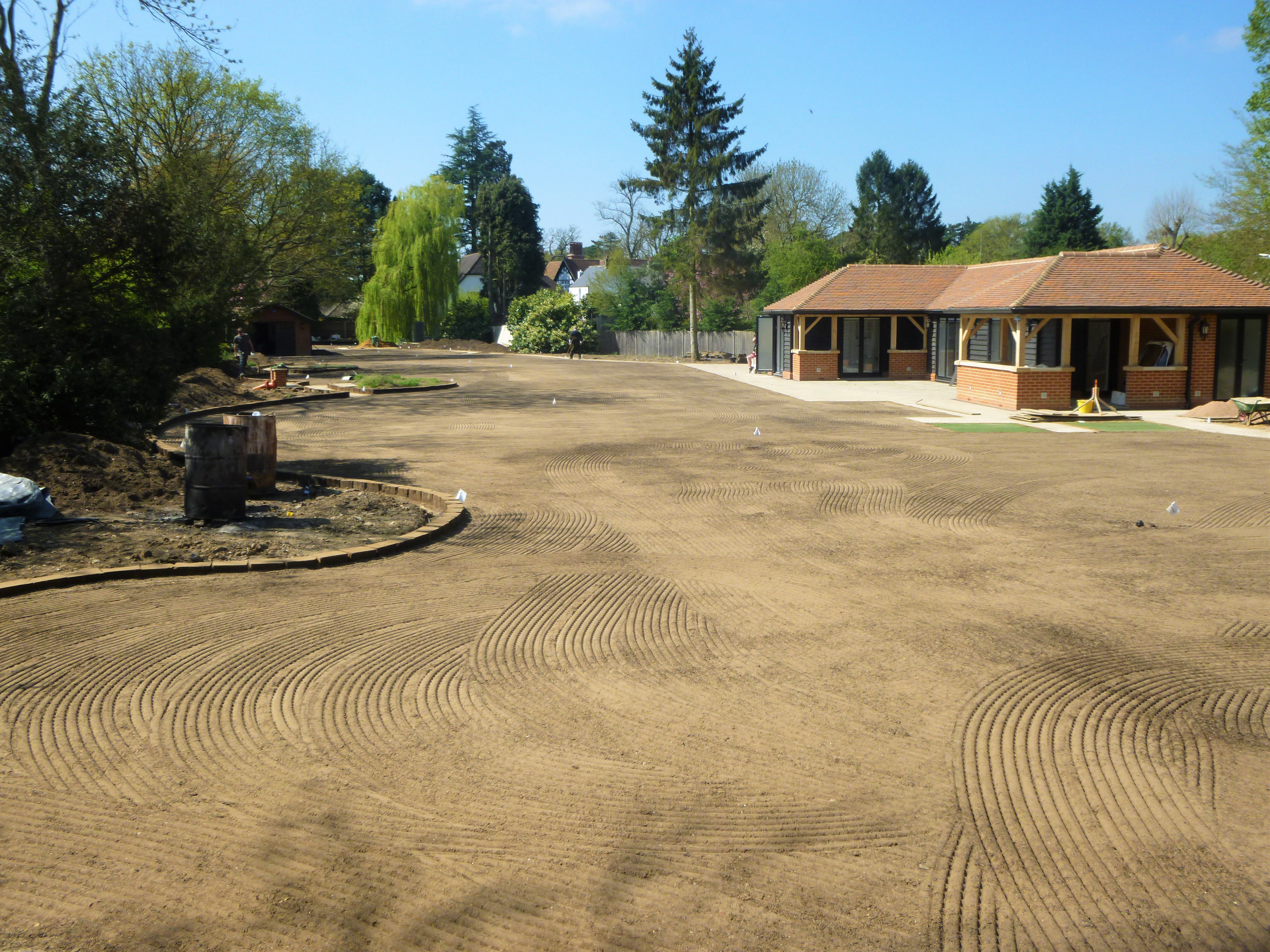 Lawn Man | Hampshire Lawn Specialists