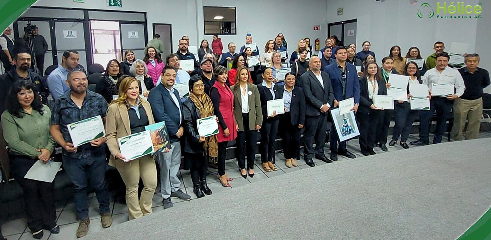 Entrega de reconocimientos de la campaña Dona tu libro viejo en su ...