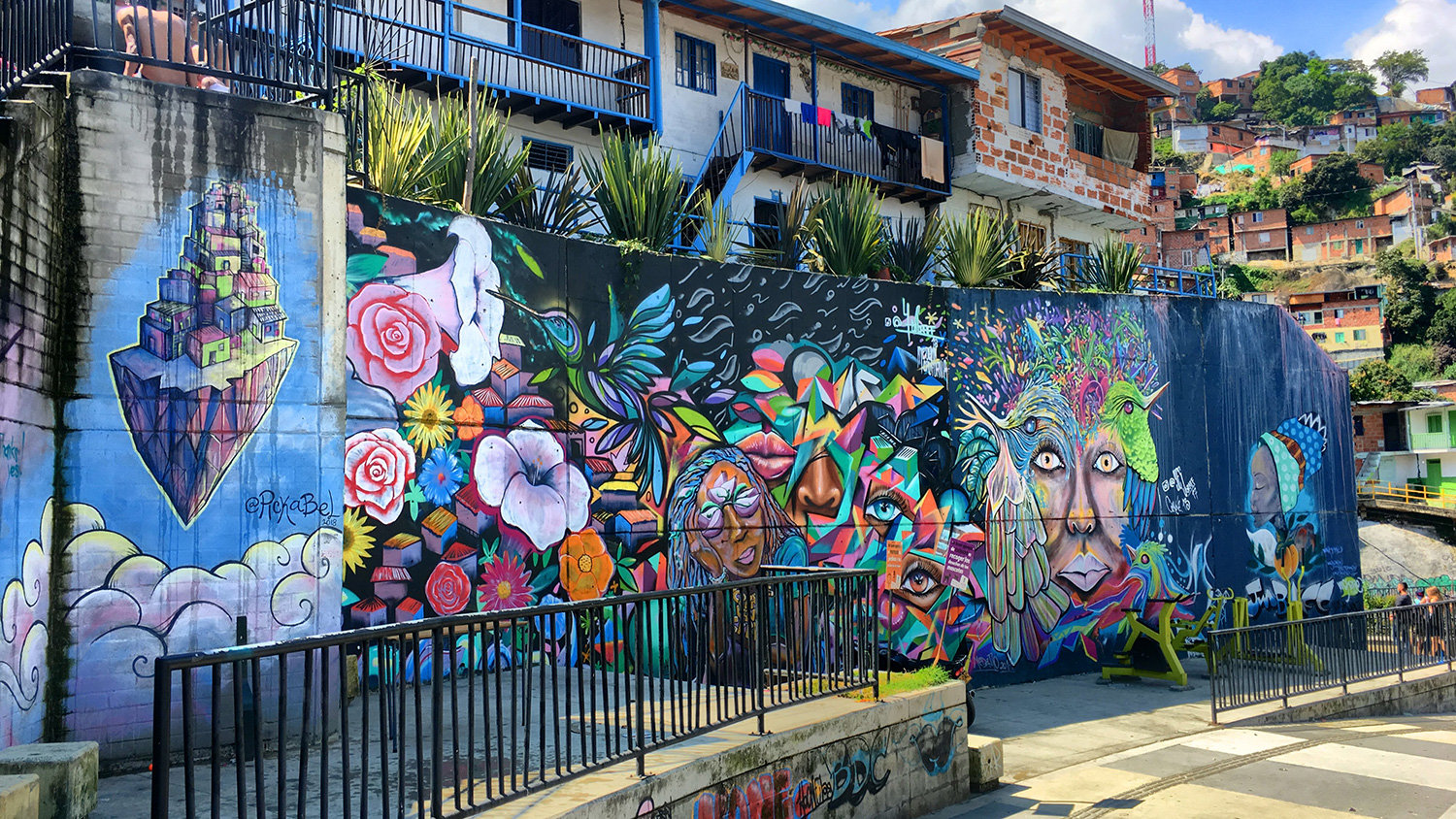 Entre artistas y aerosol