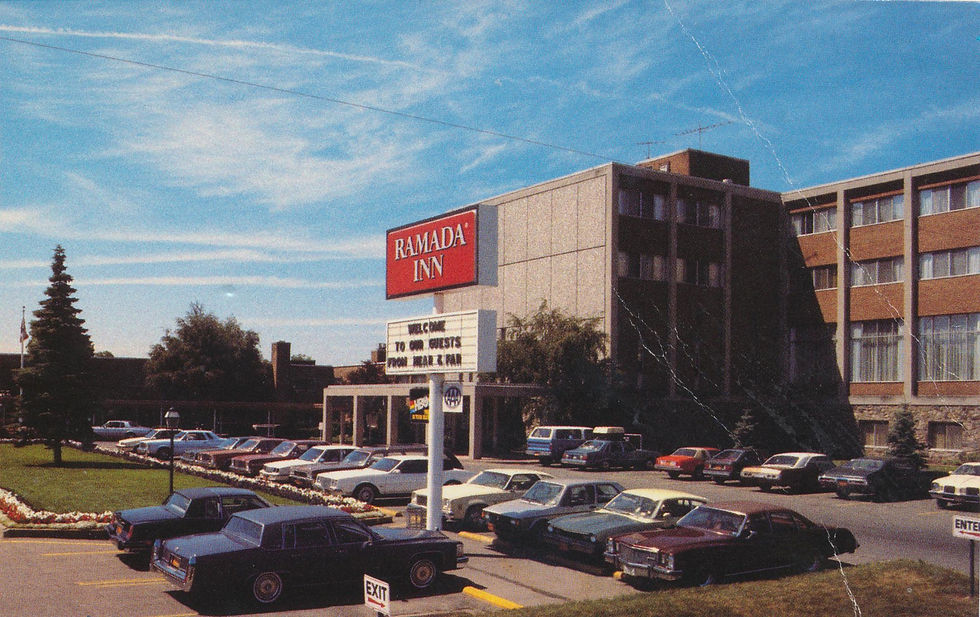 Niagara Falls, NY: Fallside Hotel