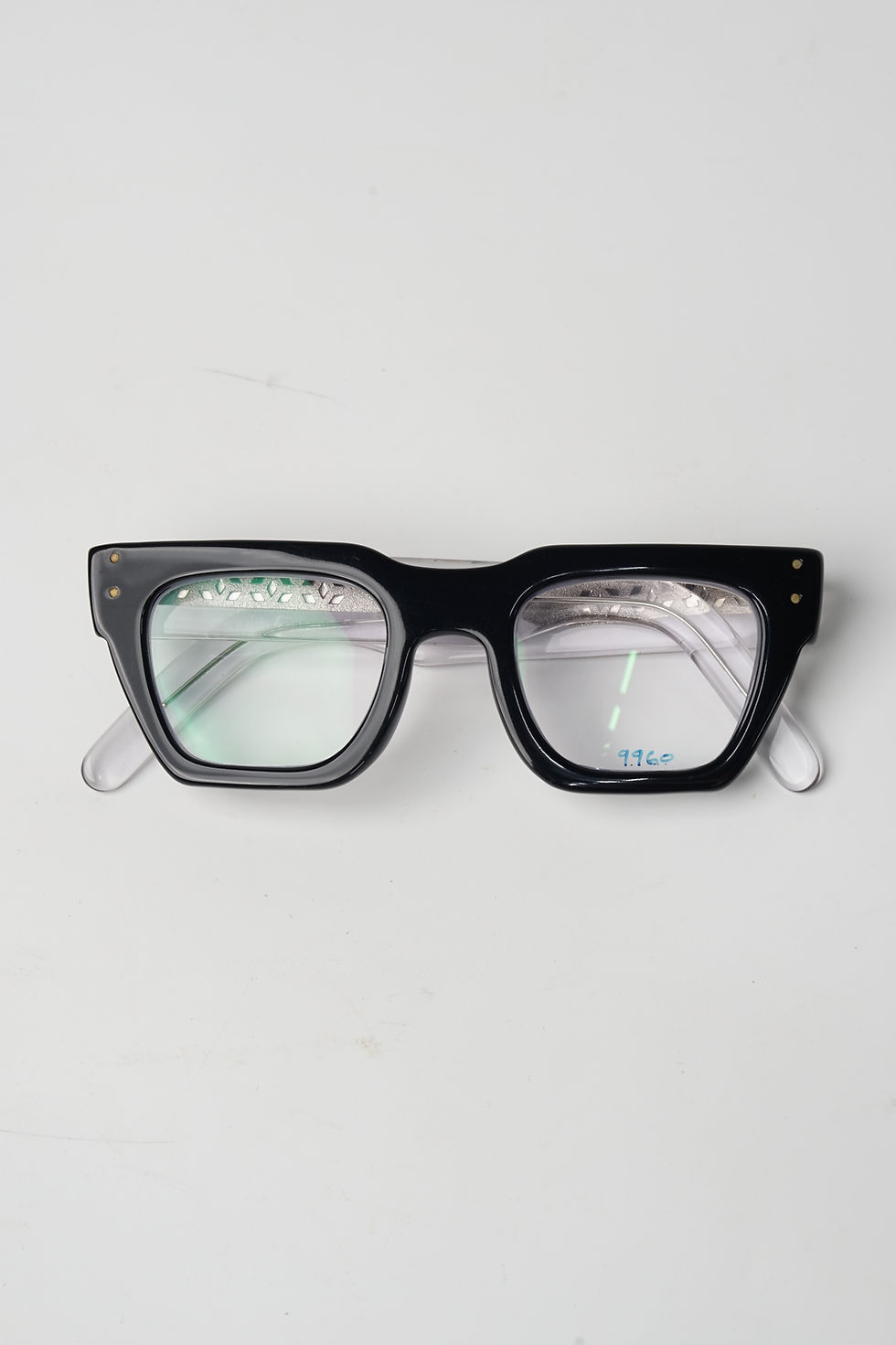 COCO LENI Stock Room | Handcrafted Eyewear