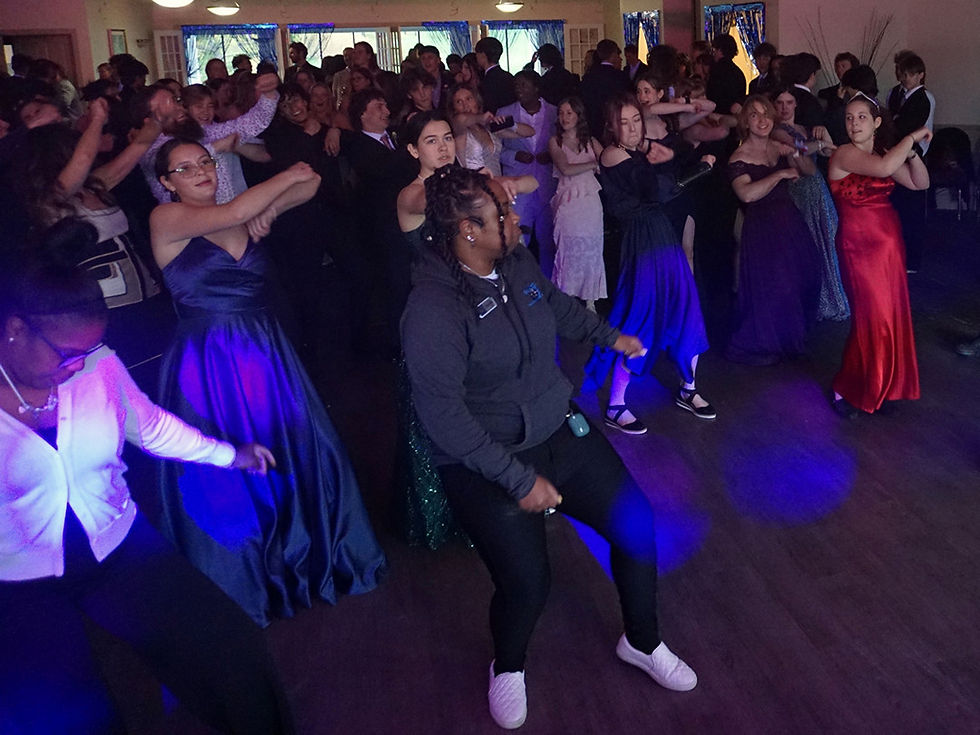 Community High School Prom Photos - 2024 | Stealth DJ's Mobile Disc ...