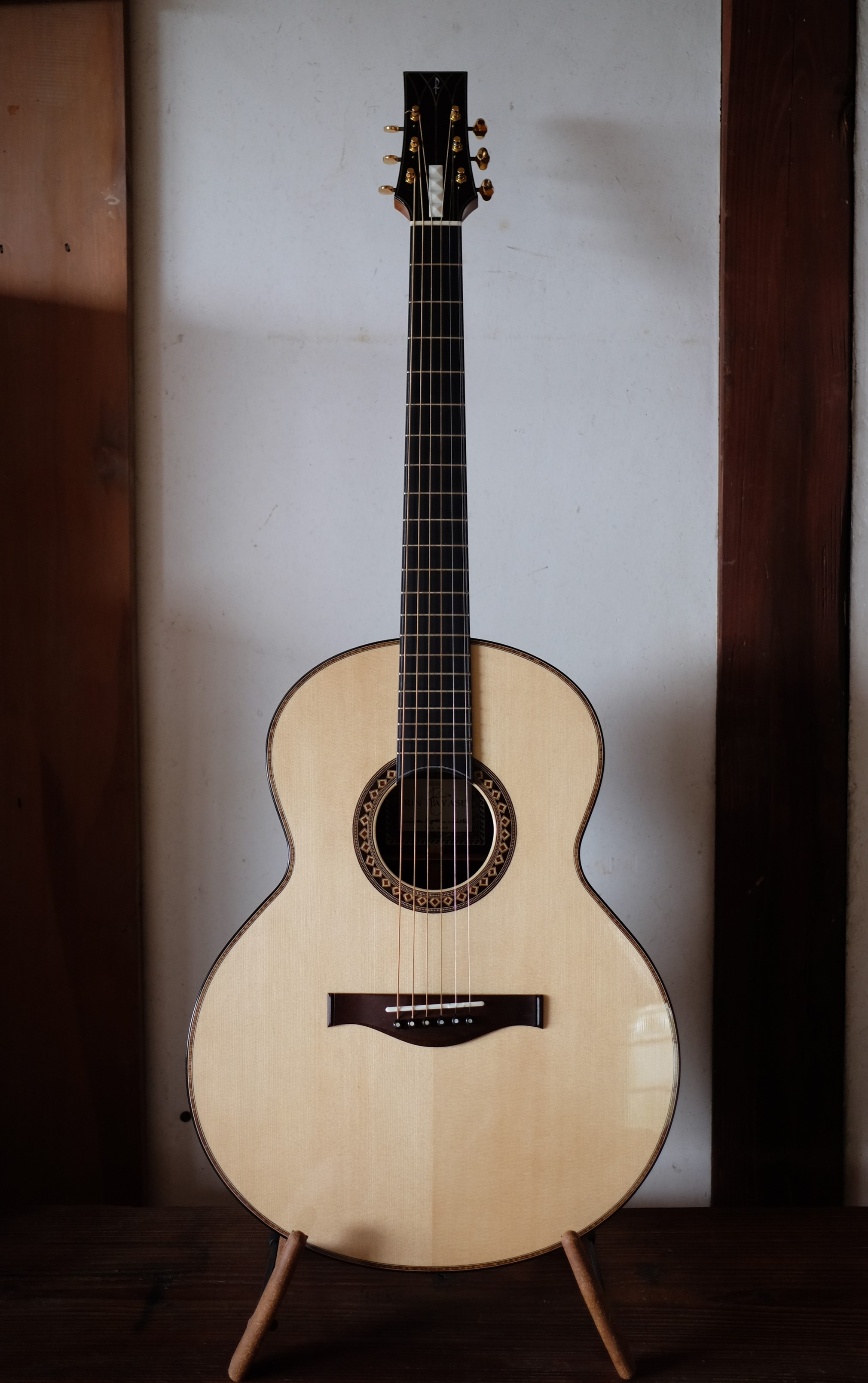 「Gothic」について | 早瀬ギター工房