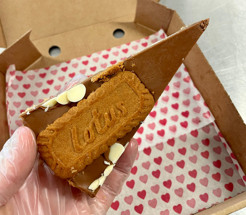 Biscoff Cookie Pizza | Makes By Megs