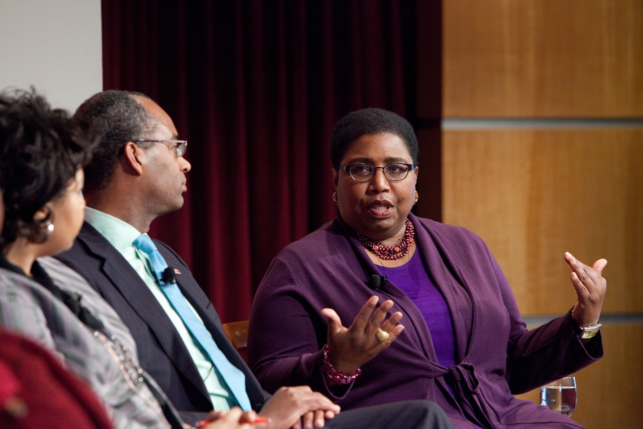 HOME | calliecrossley