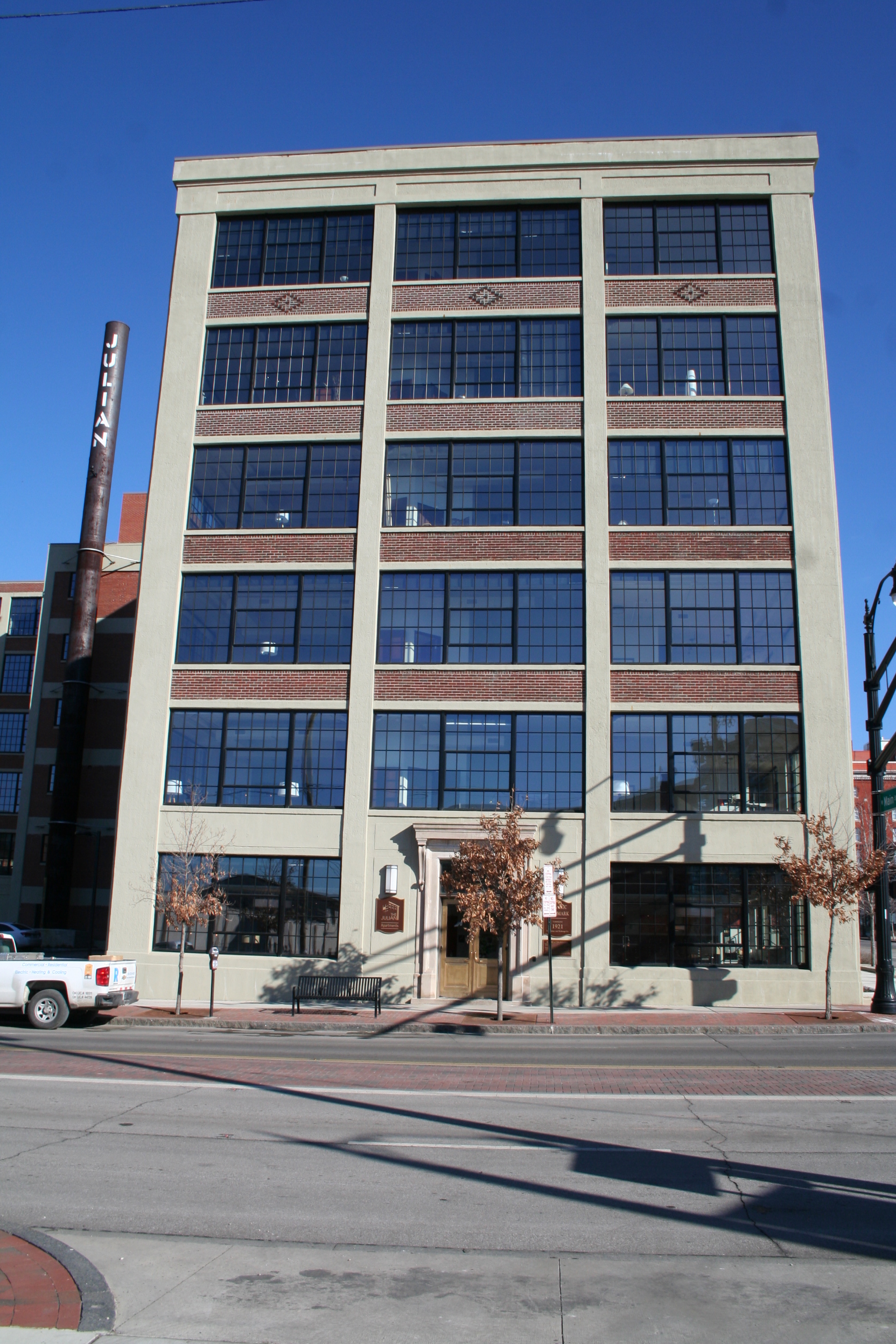 Julian Building | Sandvick Architects