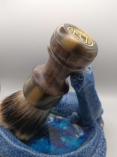 "Horn and Walnut" 26mm Stabilized American Walnut | Nordic Shave Design