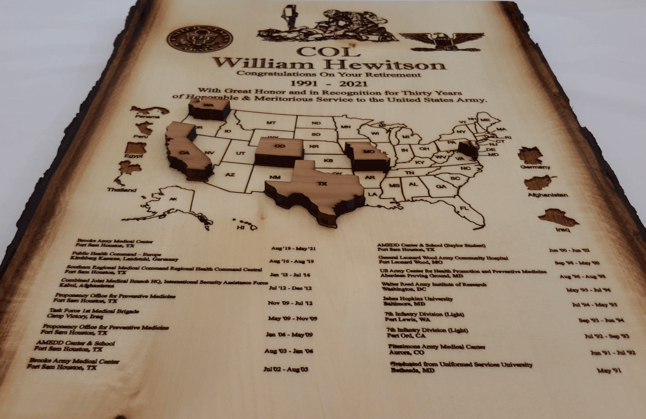 US-Map Retirement Plaque | Wood Iron Concrete Custom Shop