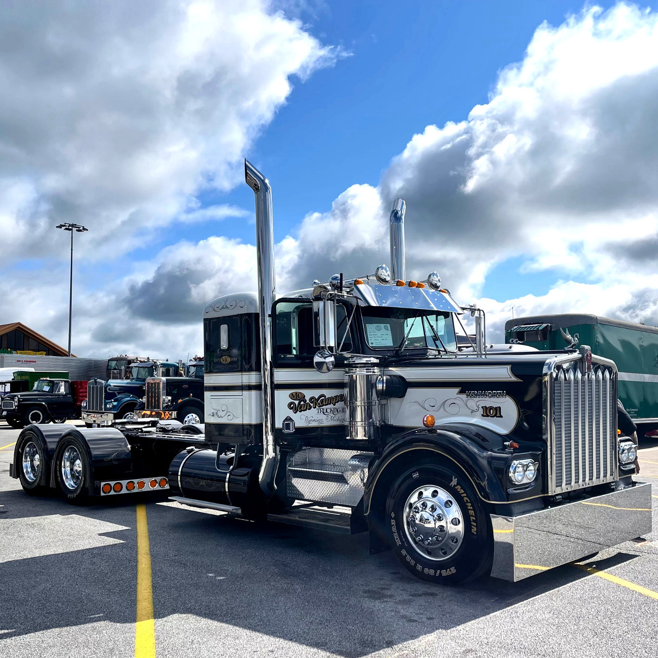 Employment | MC Van Kampen Trucking