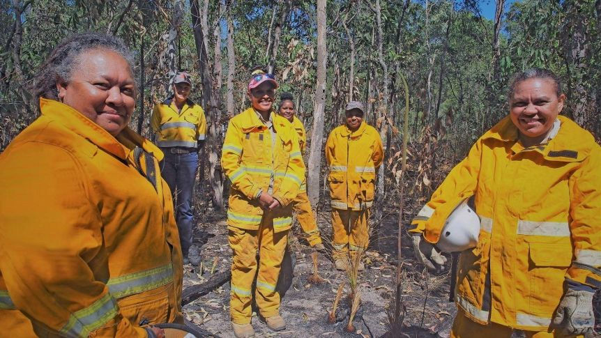 Girringun Aboriginal rangers conduct first women-only controlled burn ...