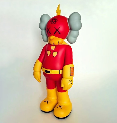 Kaws Flash Boyalı Figür Radyoaktif Kaws Figür Büyük Boy 20CM | Turansoy ...