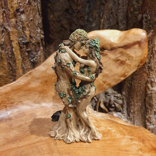 Embrace symbol of love figurine | Fantasy Shop Chimera