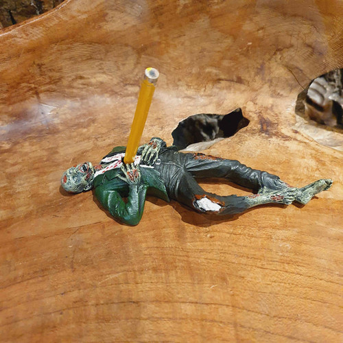 Stabbed zombie pen holder | Fantasy Shop Chimera