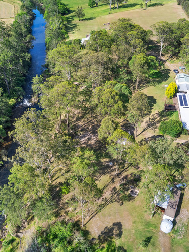 BARRINGTON RIVER LODGE GETAWAY | BARRINGTON LODGE AND CABINS ...