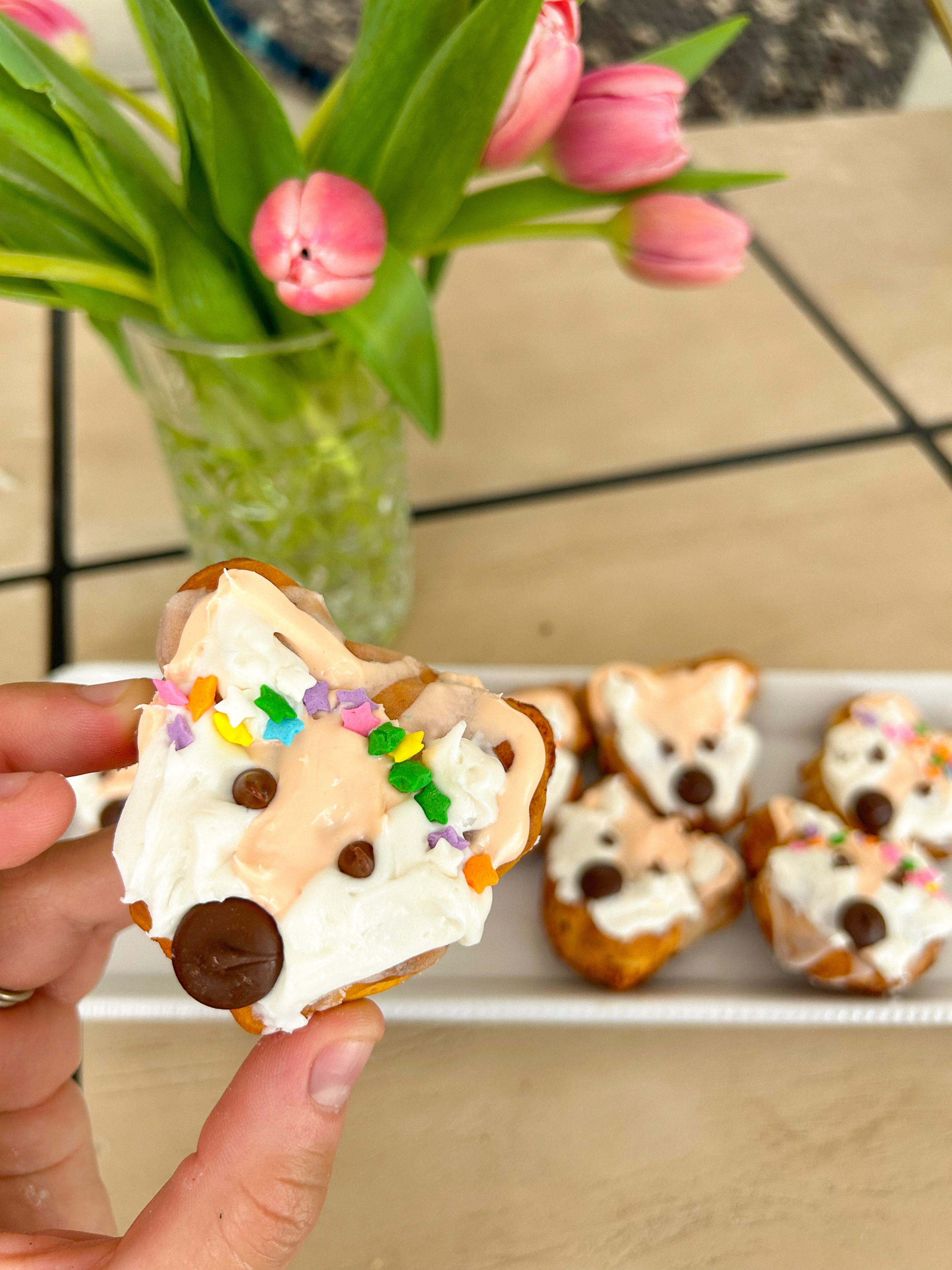 A Foxtastic Breakfast Treat - Cinnamon Roll Foxies