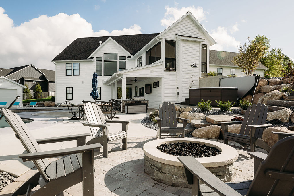 Transitional Farmhouse — DK Homes