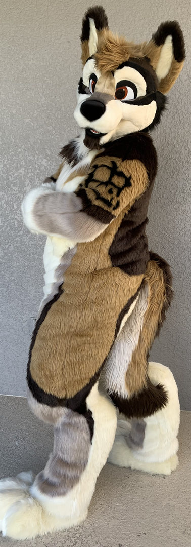 Fursuiting.com | Fursuits by Lacy