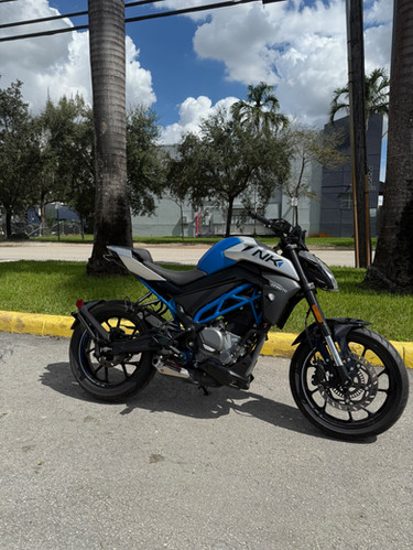 2022 CF Moto 300 NK | Exclusive Cycles