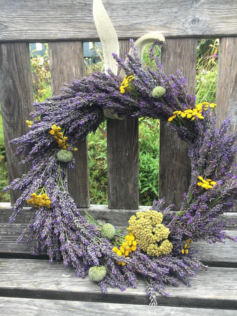 Evening Lavender Wreath Workshop | Yorkshire Lavender