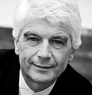 DER HAMBURGER – Das größte Magazin der Stadt