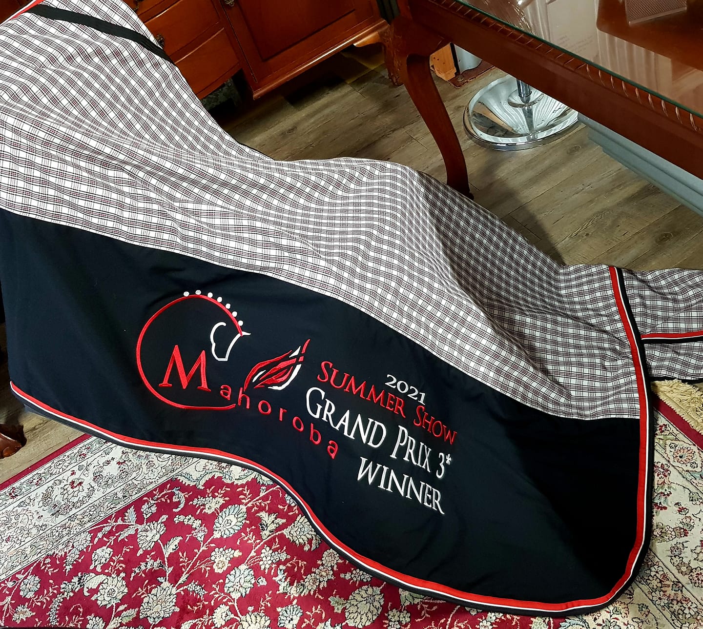 stable 8 horse rugs tuggerah show rugs & embroidery