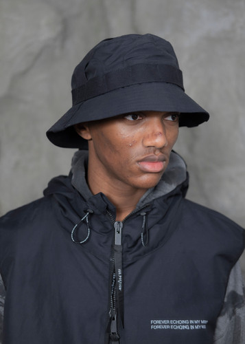 BU6_SILERE_BLACK_0222 | store