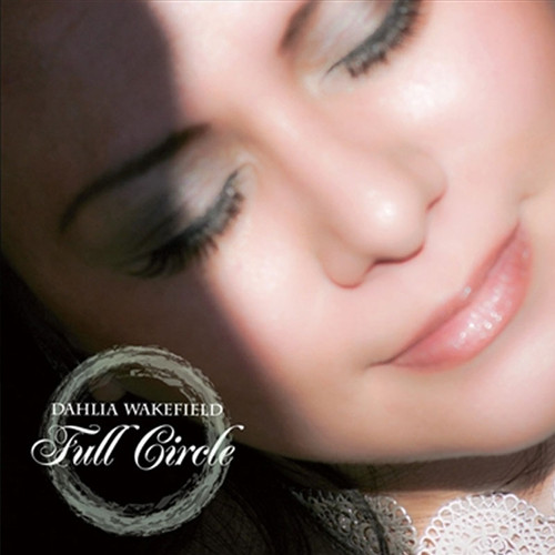 Full Circle | Dahlia