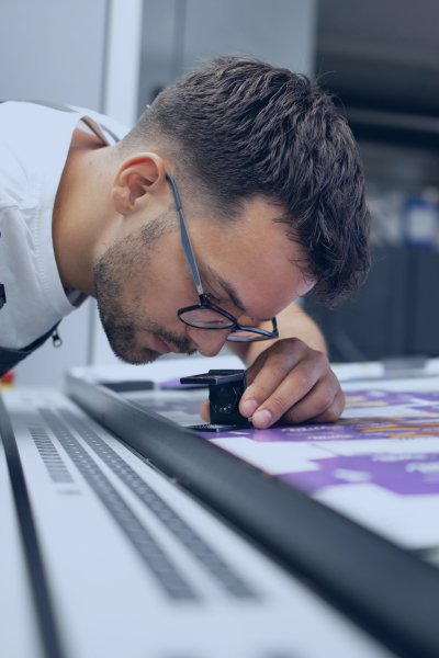 Nosotros | Ideografic