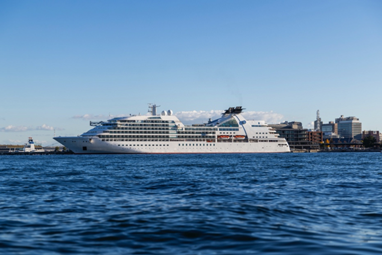The New Luxury Cruise Ship MITSUI OCEAN FUJI Begins Maiden Season in ...
