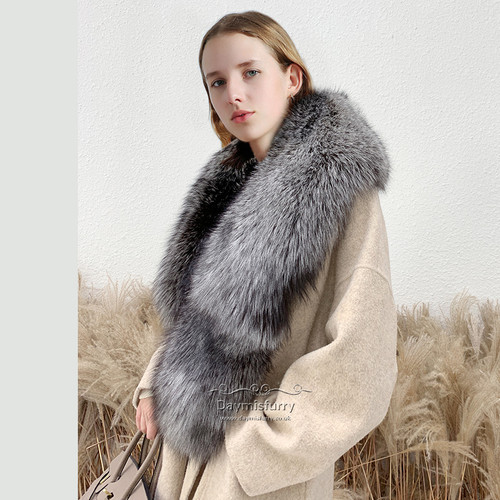Large Silver Fox Fur Scarf Collar | daymisfurry