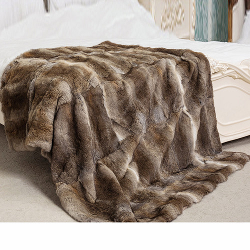 Rabbit Fur Blanket in Natural Brown | daymisfurry