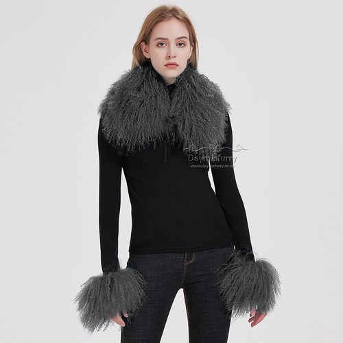 Mongolian Lamb Wool Collar & Slap On Bracelet Set | daymisfurry